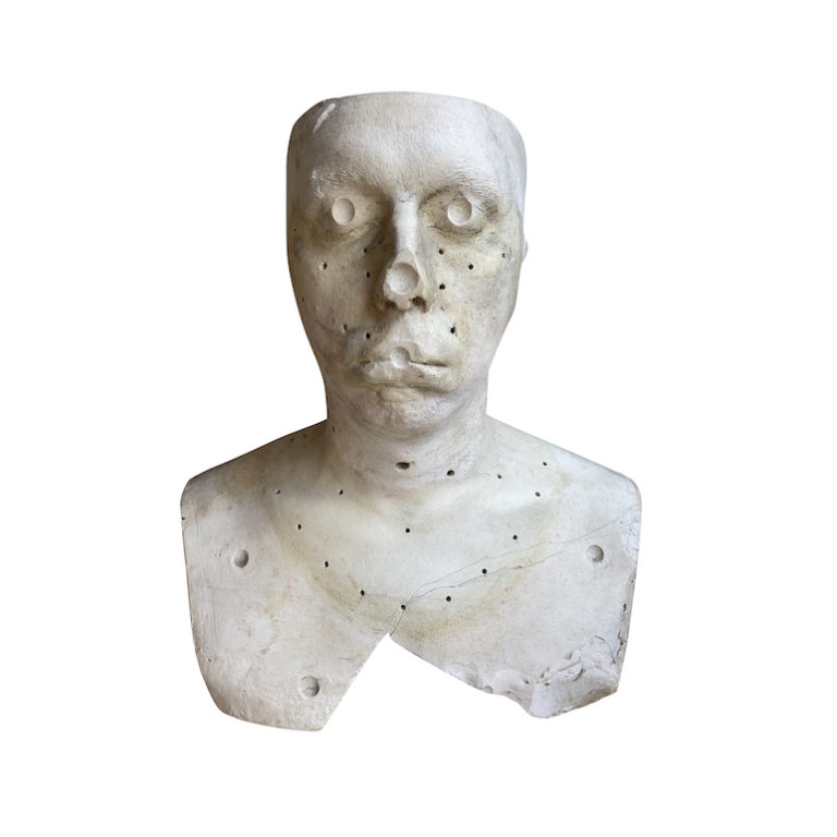 Accessories and Sculpture – The Renner Project