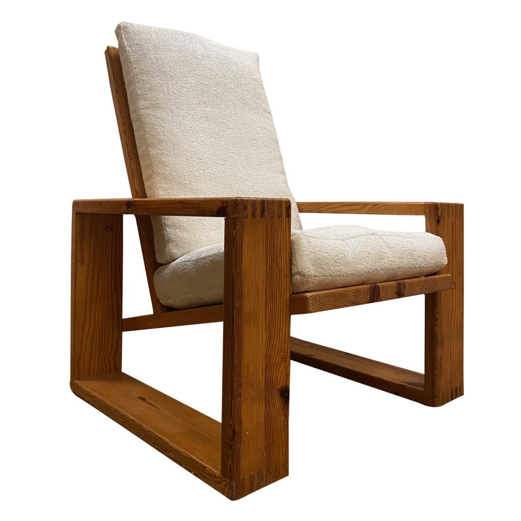 Chairs – The Renner Project