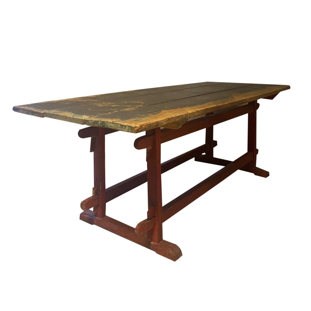 Tables & Desks – The Renner Project